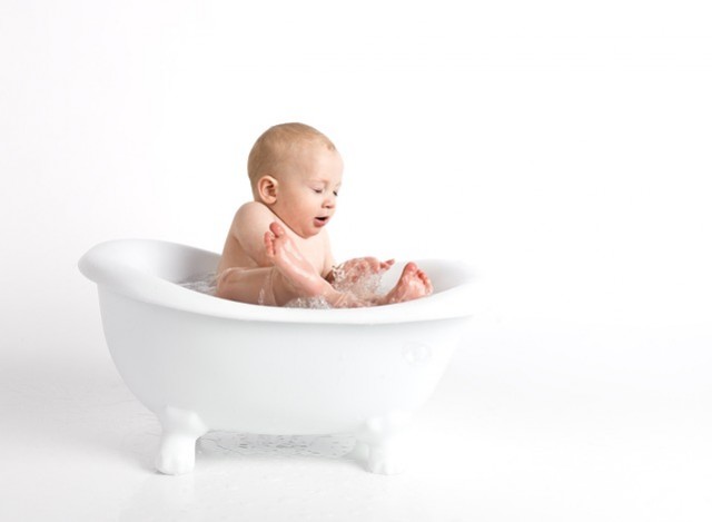 Comment donner le bain à bébé? - Mon Coffret Naissance